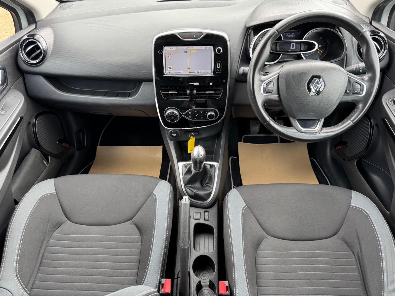 SOLD - Used RENAULT CLIO 2016 White in Bromsgrove, Worcestershire ...